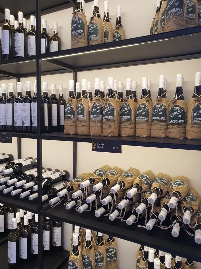 Wine Tasting on Kefalonia - Orealios Gaea - Vine Growers of Robola ...