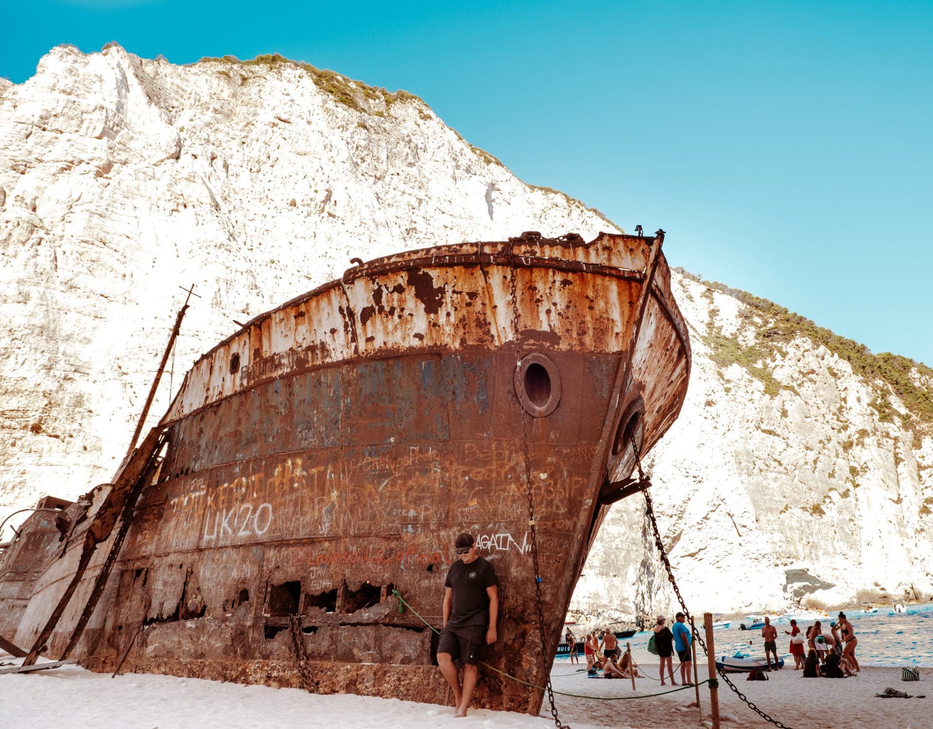 Best way to see Zakynthos Navagio Shipwreck Beach by boat and viewpoint ...