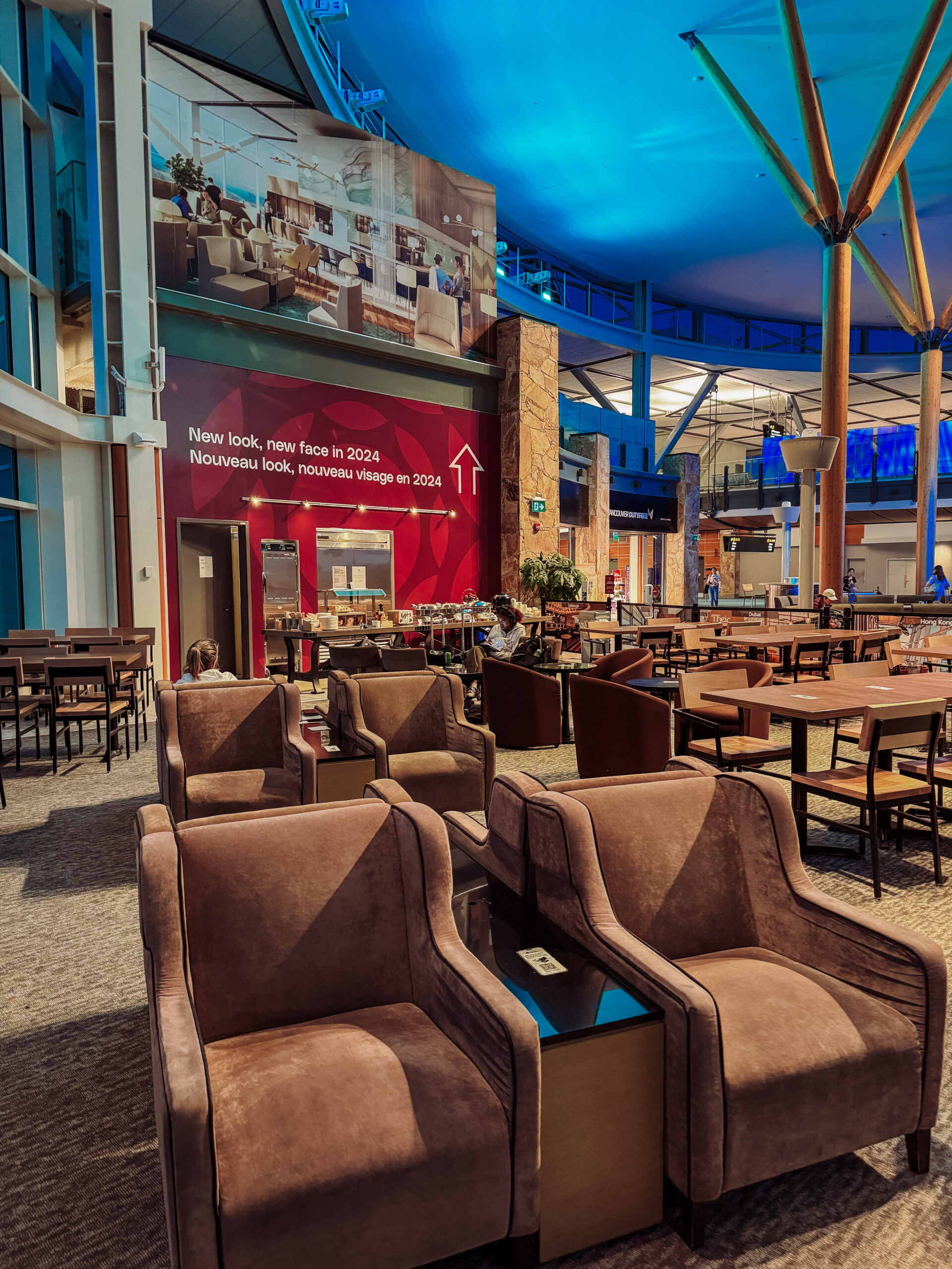 Vancouver Airport Lounge - Plaza Premium Lounge Vancouver is a must ...